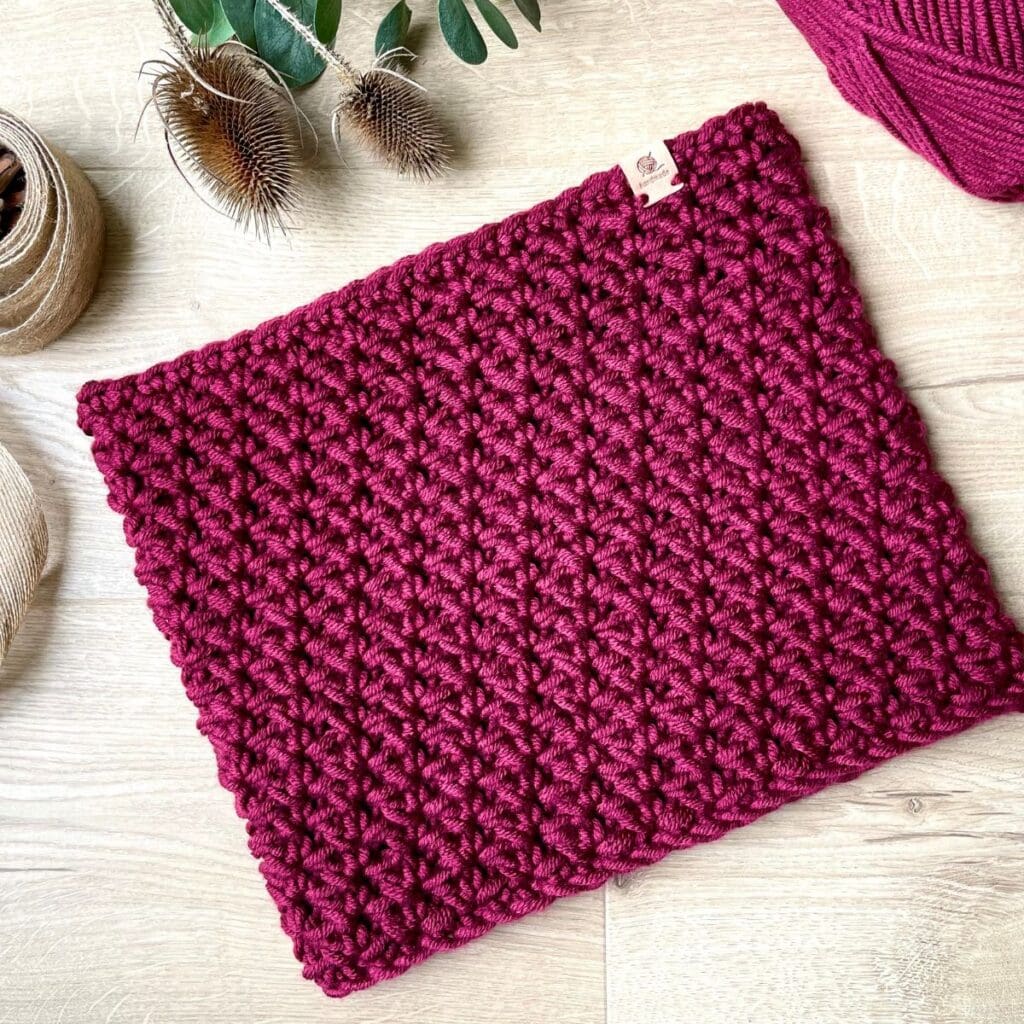 Free crochet laptop case pattern: Easy crochet laptop sleeve - Dreamee ...